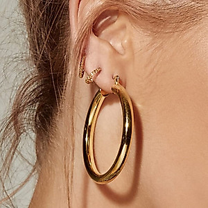 Doubnine Tube Hoop Earrings Lightweight Large Earrings Women Fashion Jewelry (chunky golden)