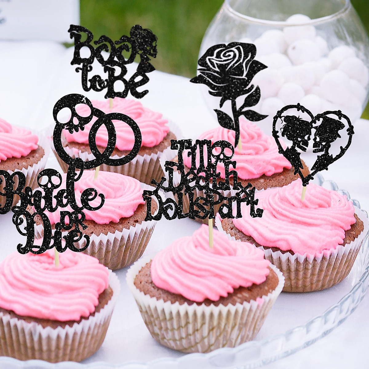 24Pcs Halloween Bachelorette Cupcake Toppers Black Glitter Boo To Be Ring Bride Or Die Skull Heart Blood Cake Picks Horror Ghost Engagement Party Decorations