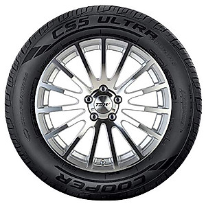 Cooper CS5 Ultra Touring All-Season 245/60R18 105H Tire