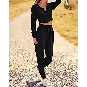 KIRUNDO Women's Sweatsuits Tracksuit Fall Zip Hoodie Jogger Sweatpants 2 Piece Plain Athletic Sports Casual Sweat Suits (Black, Small)