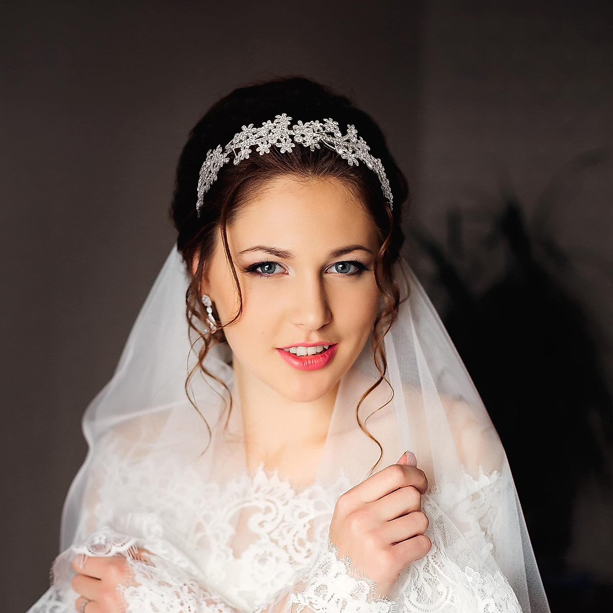 Ammei Headpiece Wedding Headband Crystal Bridal Headdress Flower Design Headpiece For Women (Silver)