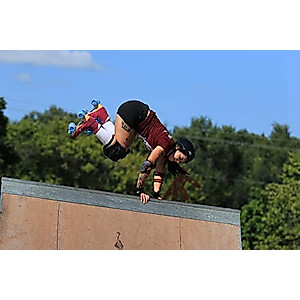 Roller Derby Candi Girl U774 Carlin Quad Artistic Roller Skates Raspberry Ladies sz 5