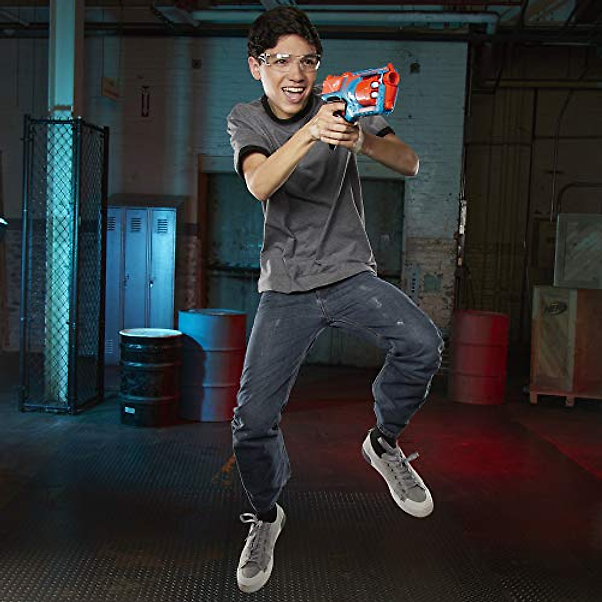 Nerf Elite Strongarm, Rotating Barrel, Slam Fire, 6 Darts, 8 Year Old Boys & Girls & Up (Amazon Exclusive)