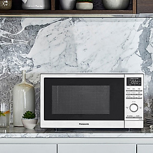 Panasonic NN-SD69LS 1.3 cu. ft. 1100W Microwave with Sensor Cook Technology - Stainless Steel