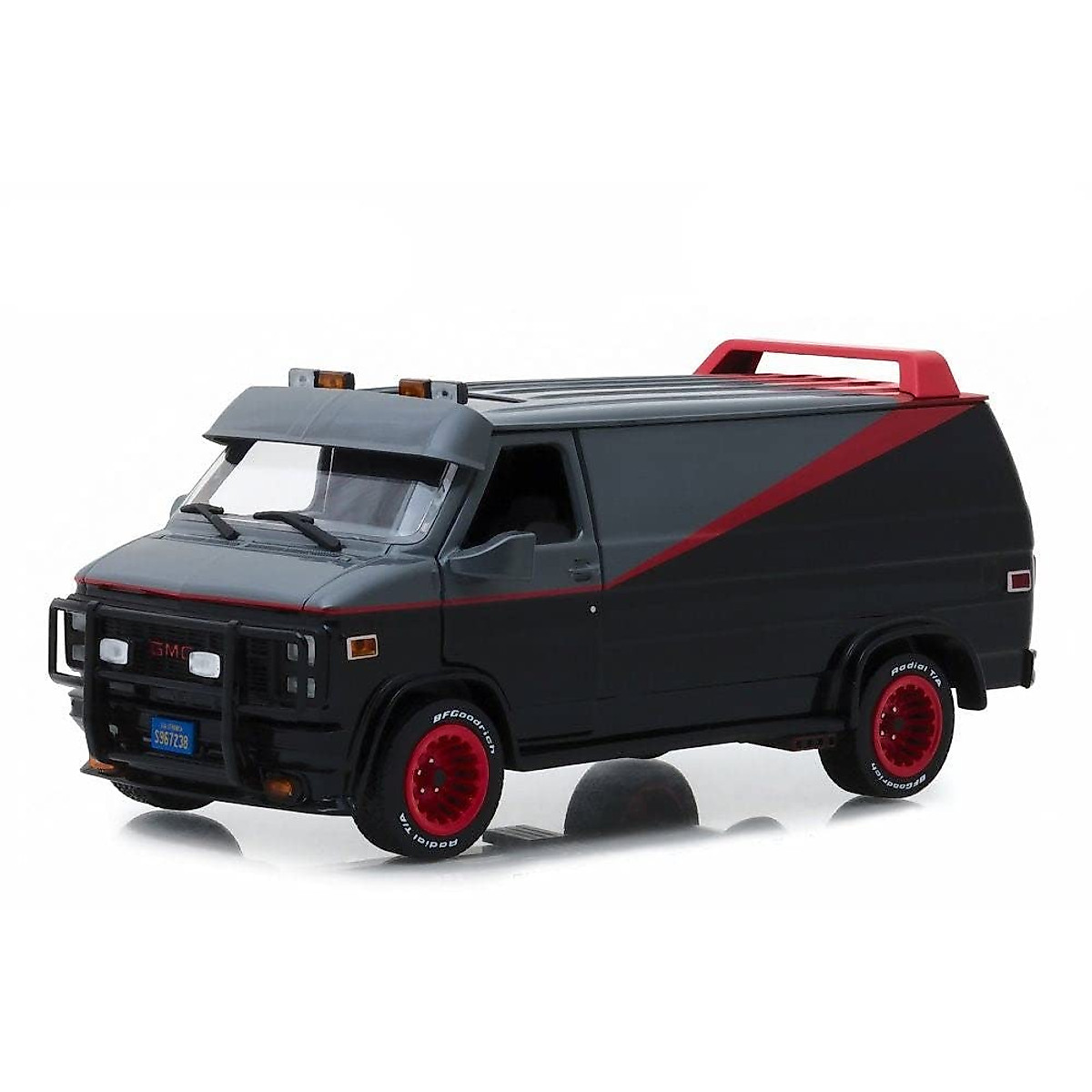 Greenlight 1:24 Hollywood - The A-Team - 1983 GMC Vandura,colors may vary