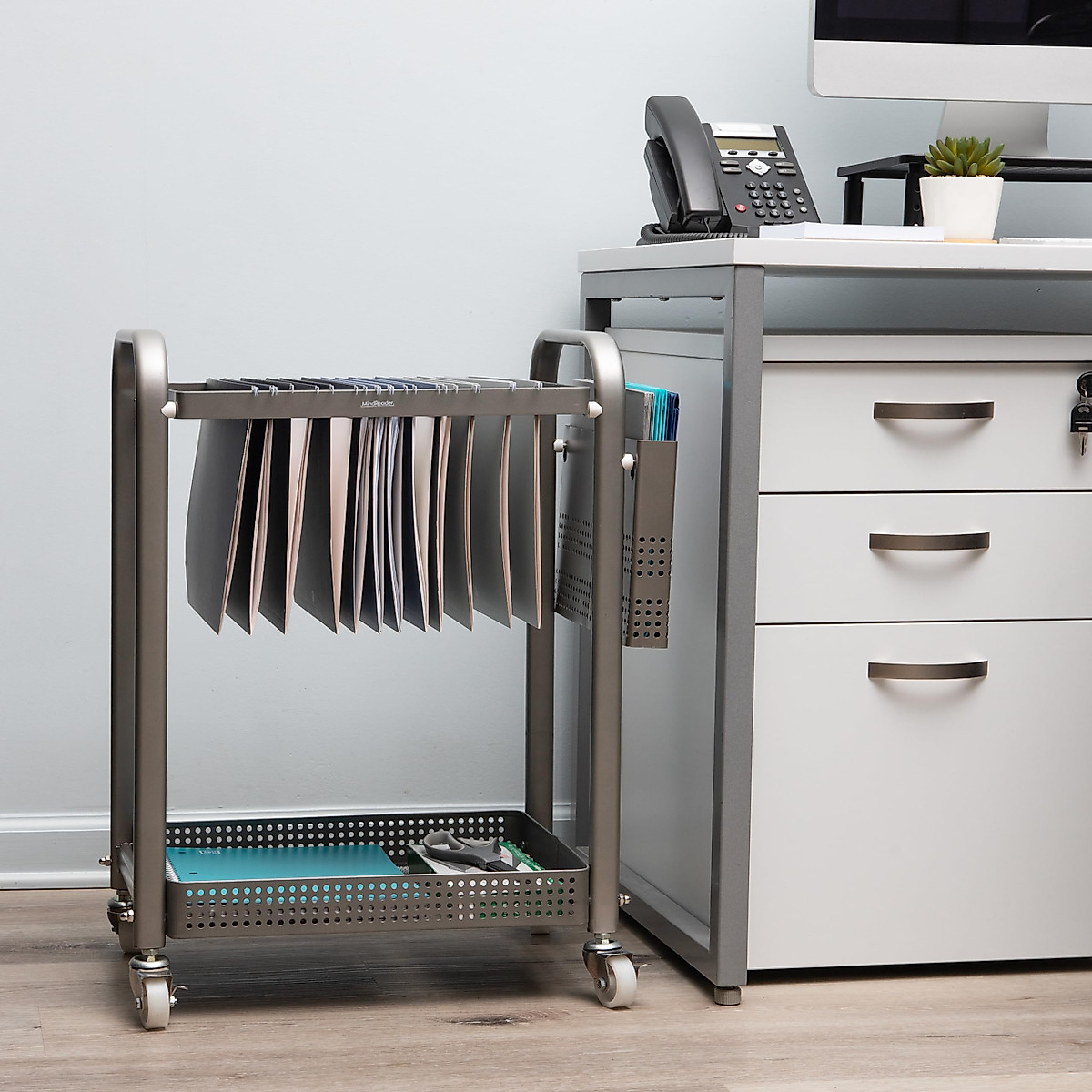 Mind Reader Metal Mobile File Cart, Silver