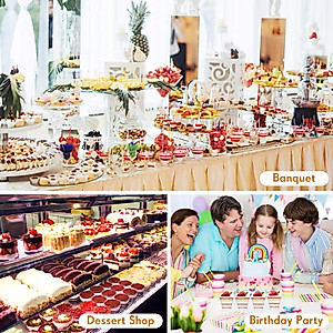 Suclain 200 Pack Dessert Cups with Spoons, Square Clear Plastic Appetizer Parfait Cups Disposable Dessert Tumbler Cups for Tasting Party Appetizers Fruit Parfait Trifle Mousse Pudding (2 Oz)