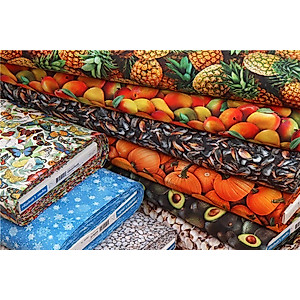 Elizabeth's Studio Landscape Medley blue Christmas fabric with snowflake pattern (per 0.5 yard)