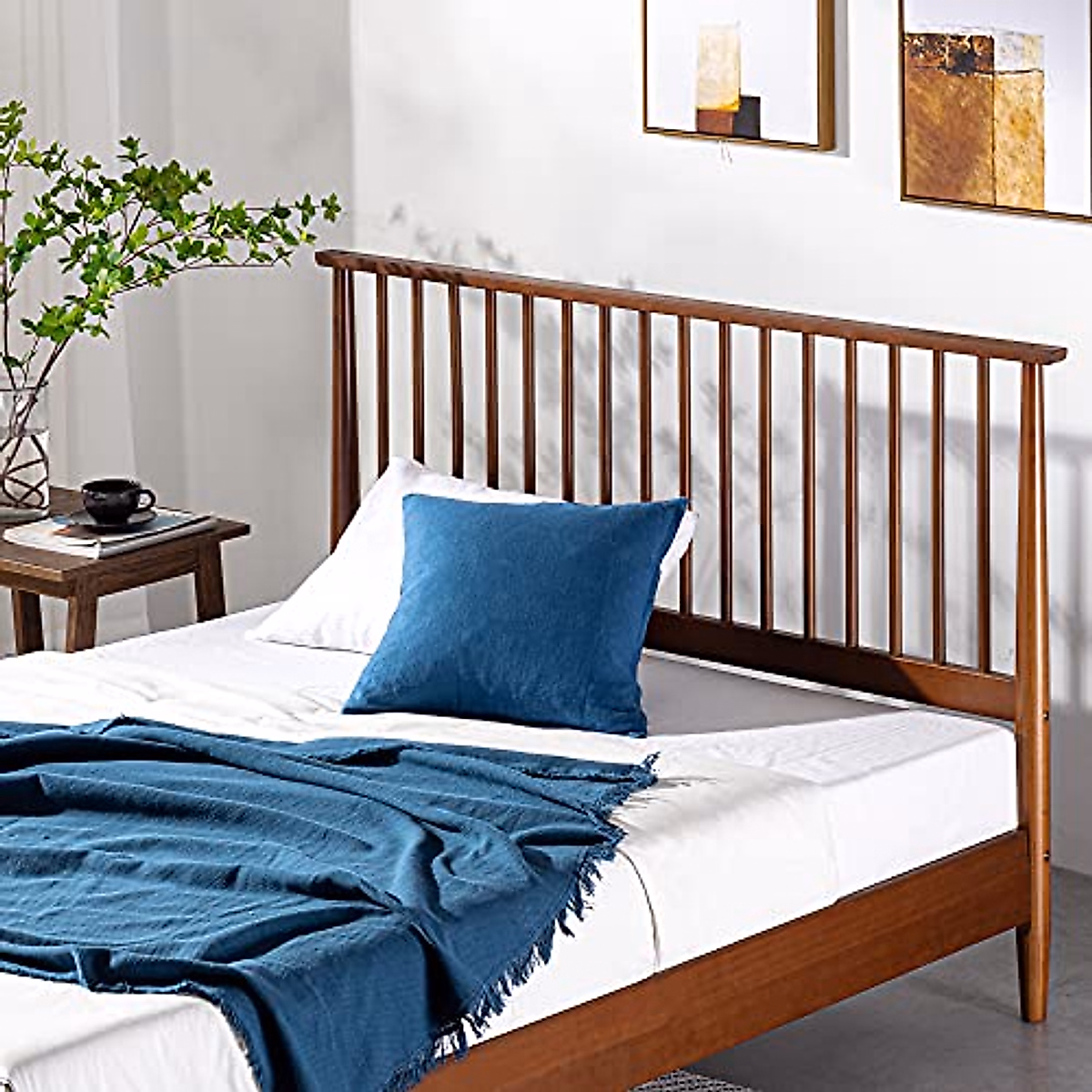 ZINUS Linda Mid Century Wood Platform Bed Frame / Solid Wood Foundation / Wood Slat Support / No Box Spring Needed / Easy Assembly, Twin