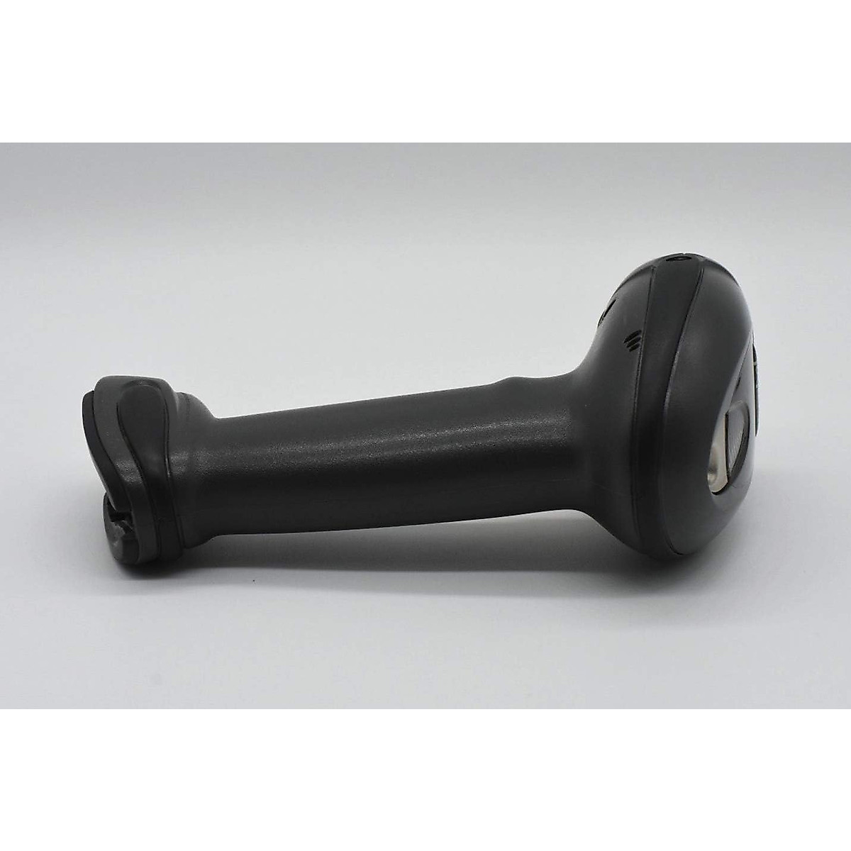 Zebra/Motorola Symbol DS6878-SR 2D Wireless Bluetooth Barcode Scanner, Includes Cradle and USB Cord (Renewed)