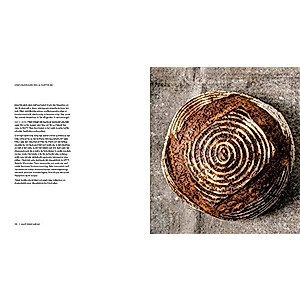 Mastering Bread: The Art and Practice of Handmade Sourdough, Yeast Bread, and Pastry [A Baking Book]