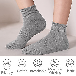 LO SHOKIM Athletic Socks Women Ankle Cushioned Running Socks Thick Cotton Sports Socks Moisture Wicking 6 Pairs (2Black+2White+2Grey,5-8)