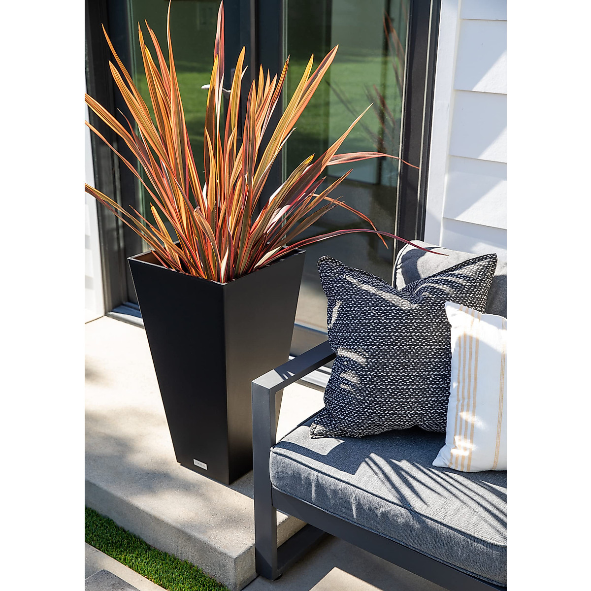 Veradek V-Resin Indoor/Outdoor Taper Planter, 2-Pack (26 inch, Black)