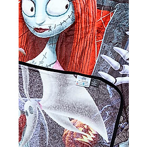 Disney The Nightmare Before Christmas Gang Micro Raschel Fleece Throw Blanket 48" x 60"