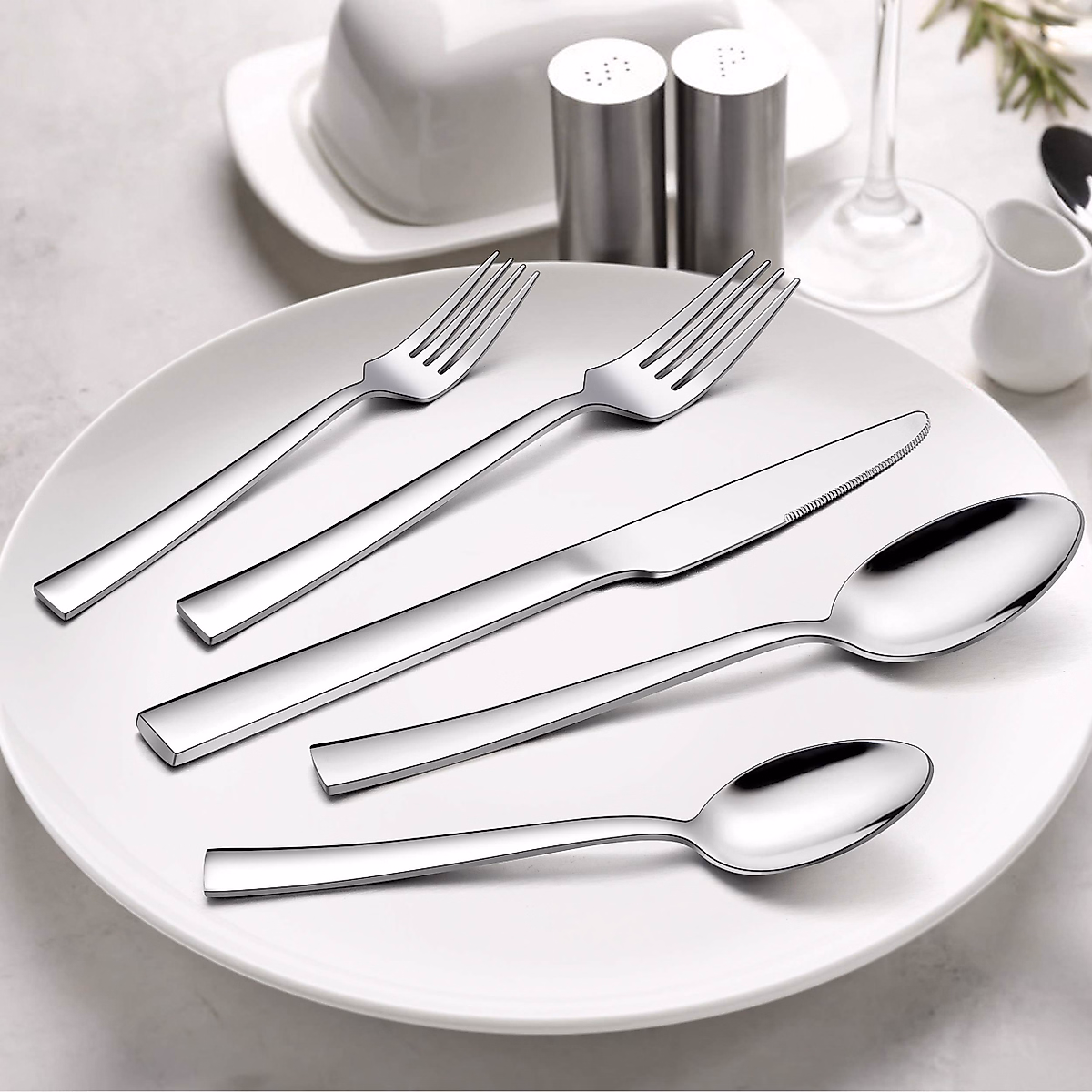 Homikit 66-Piece Silverware Flatware Set with Serving Utensils, Stainless Steel Square Cutlery Set for 12, Eating Utensils Includes Fork Spoon Knife, Dishwasher Safe