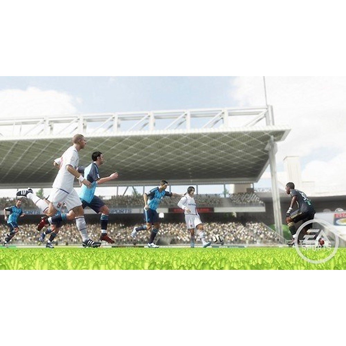 FIFA Soccer 10 - Xbox 360 (Renewed)