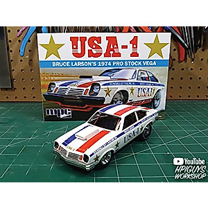 MPC Bruce Larson USA/1 Pro Stock Vega 1:25 Scale Model Kit