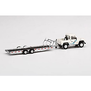 Truescale Miniatures Car Hauler Trailer Type A Silver 1/64 Diecast Model by True Scale Miniatures MGTAC15