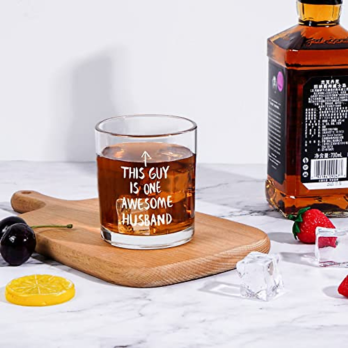 Modwnfy Funny Husband Gift Whiskey Glass, This Guy Is one Awesome Husband Old Fashioned Glass, Valentines Gift for Men Him from Wife, Birthday Idea for Hubby Husband Boyfriend, Fathers Day Christmas