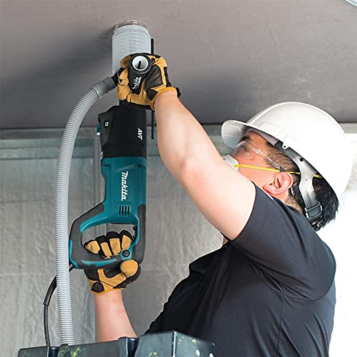 Makita HR2641 1" AVT Rotary Hammer, Accepts Sds-Plus Bits (D-Handle)