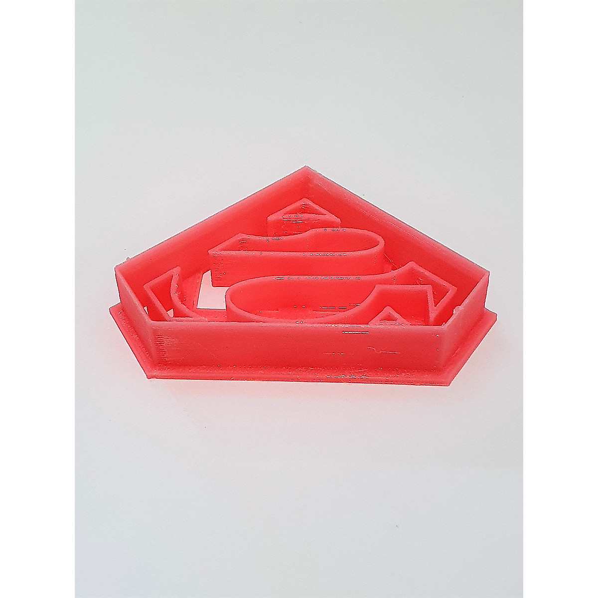 T3D Cookie Cutters Super man Cookie Cutter, Suitable for Cakes Biscuit and Fondant Cookie Mold for Homemade Treats, 3.54 in x 2.68 in x 0.55 in