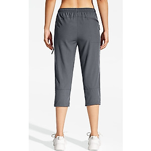 MOCOLY Women's Hiking Capris Pants Outdoor Lightweight Quick Dry Water Resistant UPF 50 Cargo Pants with Zipper Pockets Grey S