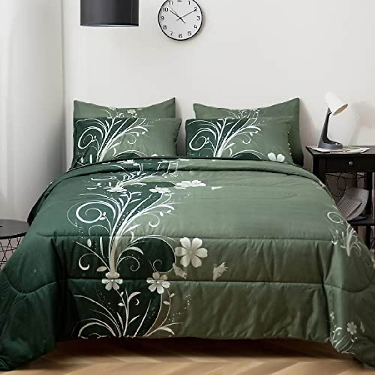 MUGINYU Botanical Comforter Set Queen Size,Dark Green with White Floral 7 Piece Bed in A Bag All Season Reversible Patchwork Bedding Set