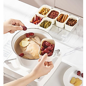 Snack Box Container, Portable Travel Charcuterie Board with Lid, Refrigerator Food Storage Box, Snack Organizer, Divided Storage Containers, chopped salad box, Keep Food Fresh Longer (8 Grid)