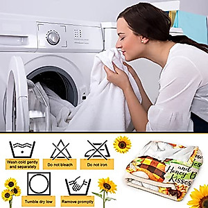 tiosggd Gnomes Blanket Gnome Gifts for Women Kids, Sunflower Wishes Positive Words Blanket Bedding Quilt Flannel Plush Super Soft Bed Throw All Season Blanket for Couch Sofa 60''x50''