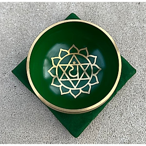DharmaObjects Tibetan Heart Chakra Premium Palm Size Singing Bowl Gift Box Set