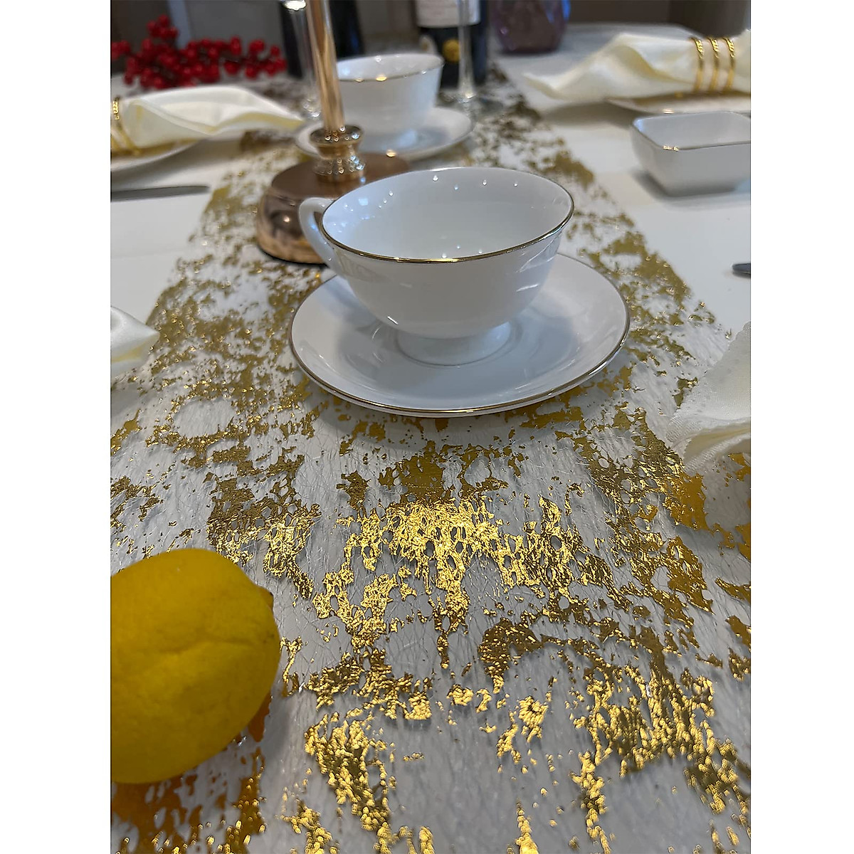 Sunlunckystar Glitter Metallic Gold Table Runner 11x108 Inch, Mesh Thin Sparkle Table Runner Roll, Table Decorations for Wedding Bridal Shower, Birthday Party, Baby Shower（1PC）