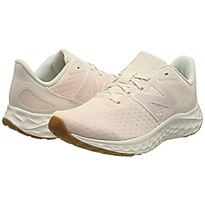 New Balance Women's Fresh Foam Arishi V4 Running Shoe, Washed Pink/Gum, 9