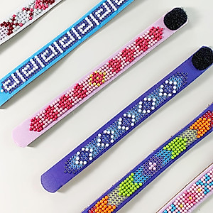 DIAMOND DOTZ ® DOTZIES - Mauves, Diamond Art Bracelet Making Kit Adults, Diamond Dotz Kits for Teens, Diamond Art Teen, Diamond Painting Bracelet Kit for Adults, Bracelet Making Kit, Bracelets Making