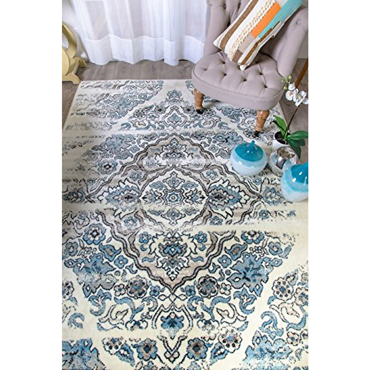 Distressed Rugs for Living Room Clearance (Medium 5'x8', Ivory)