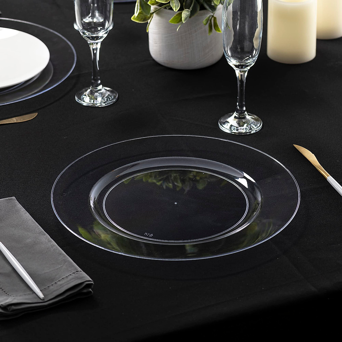 ELEGANT DISPOSABLES 13'' Charger Plates Clear Plastic Heavy Duty Disposable Dinner Chargers Serve ware Dishes Platters Tableware Pack of 12