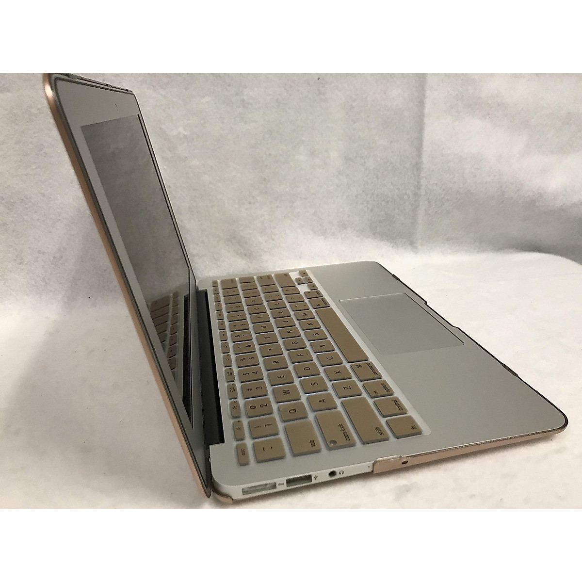 Apple MacBook Air MJVM2LL/A Intel Core i5-5250U X2 1.6GHz 4GB 128GB SSD, Silver (Scratch and Dent) (Refurbished)