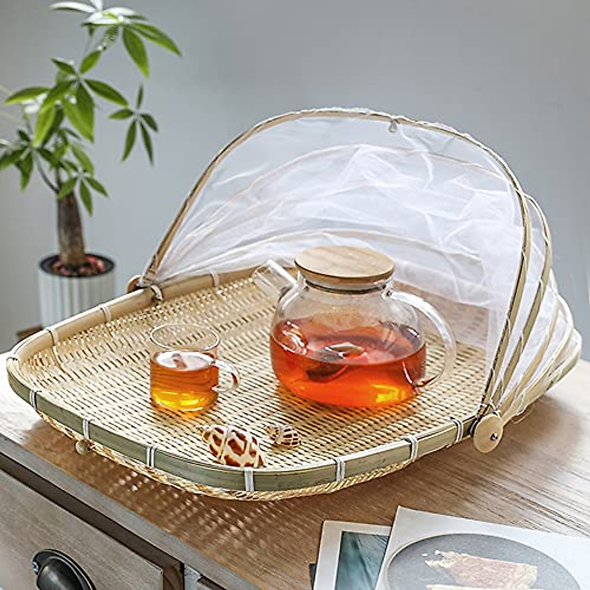 Food Bamboo Food Serving Tent Basket Hand-Woven Basket Serving Dustproof Picnic Basket Vegetable Fruits Bread Food Home Square Food Storage Basket with Mesh Gauze Cover Container
