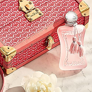 PARFUMS de MARLY - Delina La Rosée - 2.5 Fl Oz - Parfum for Women - Top notes Lychee, Pear, Bergamot Essence - Heart notes Turkish Rose, Peony, Transparent flowers - Base notes Soft wood - 75ml