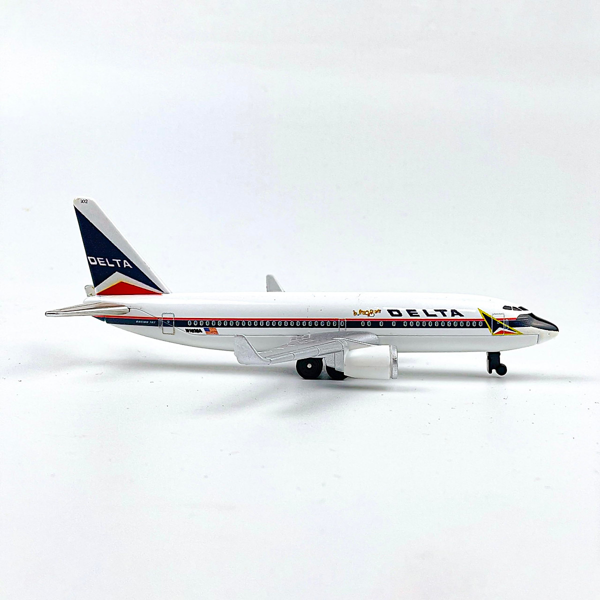 AVIAMUSE Model Airplanes, Delta Planes Model Aircraft Suitable for Collection and Christmas, Birthday Gifts
