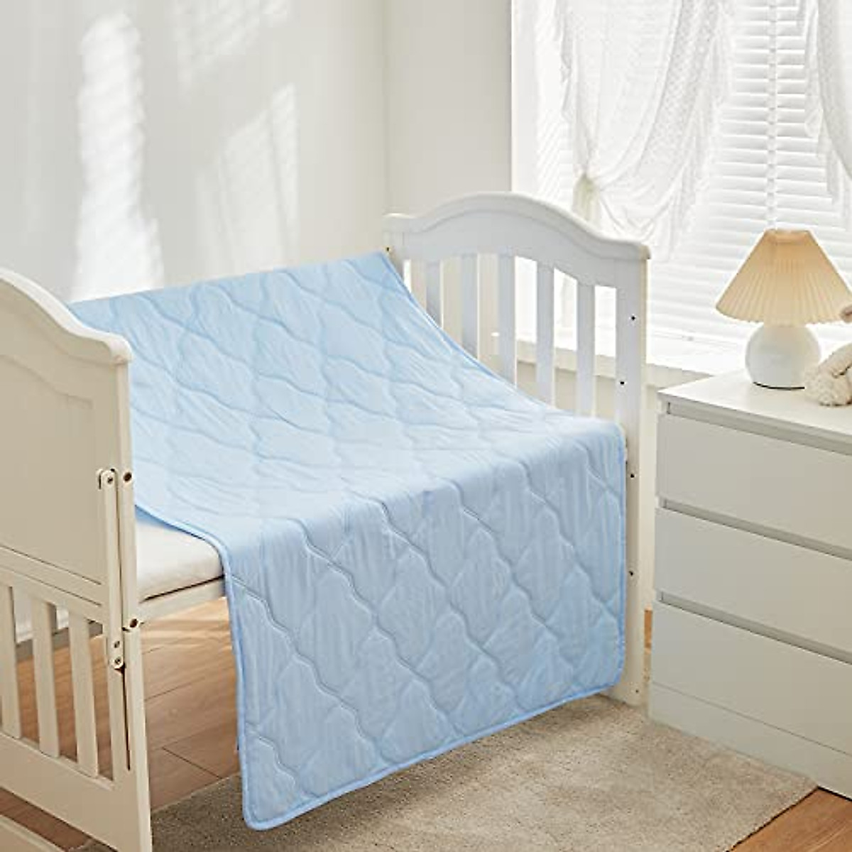 Down Alternative Toddler Quilt Comforter Super Soft Design for Baby Boys Girls, Breathable Quilted Crib for Winter Nap Sleeping Nursery Bed Light Blanket - 39”x59” Blue