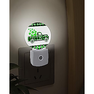 Night Light Plug into Wall, LED Nightlights Happy St. Patrick's Day Lucky Shamrock Green Checkered Truck Small Nightlight Auto Dusk-to-Dawn Sensor Lamp LED Night Lights for Kid's Bedroom, Bathroom