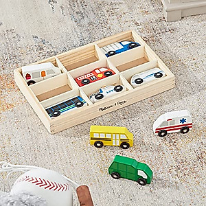 Melissa & Doug Town Vehicles Set in Wooden Tray (9 pcs)