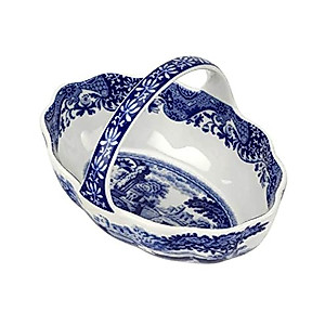 Spode Blue Italian Handled Basket | Fruit Bowl | Centerpiece for Potpourri | Home Décor | Made of Porcelain | Measures 6-Inches | Dishwasher Safe (Blue/White)