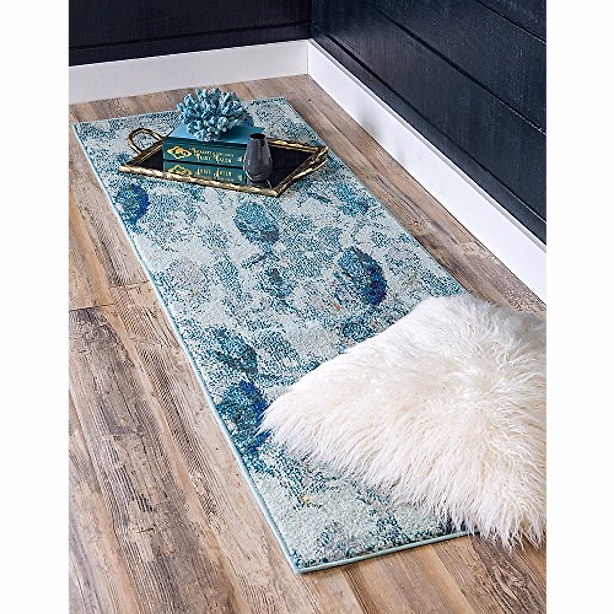 Unique Loom Positano Collection Coastal Modern Fish Light Blue Runner Rug (2' x 7')