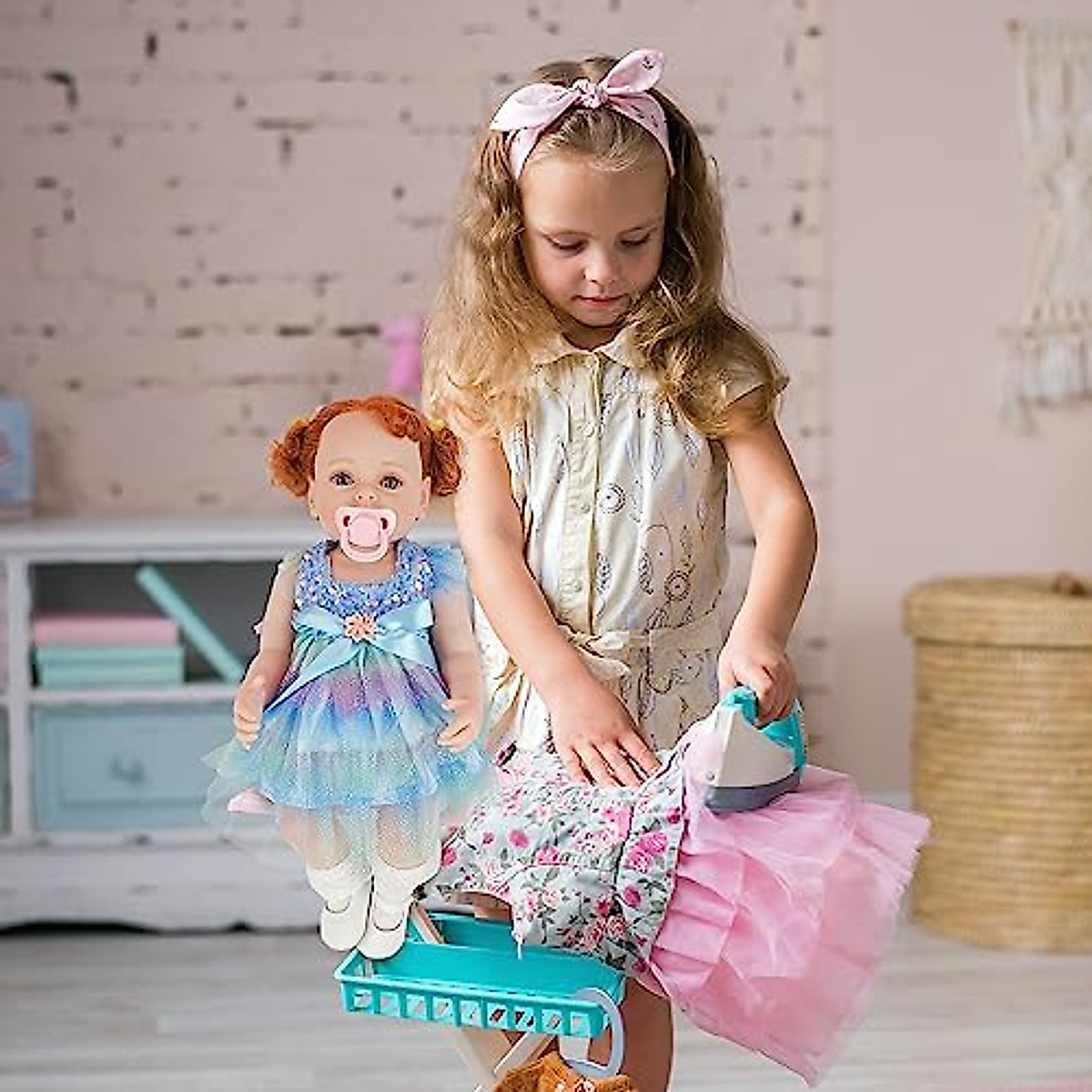 CUAIBB Lifelike Reborn Baby Dolls, 18 inch Reborn Doll Realistic Newborn Baby Doll Silicone Body, Real Life Baby Doll for Kids Gift Set Age 3+