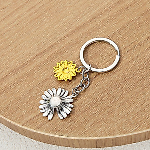PHAETON 20PCS Sunflower Keychain Sunflower Key Ring Flower Keychain For Birthday Summer Party Wedding School Reward Sunflower Party Favor Bridesmaids Gift