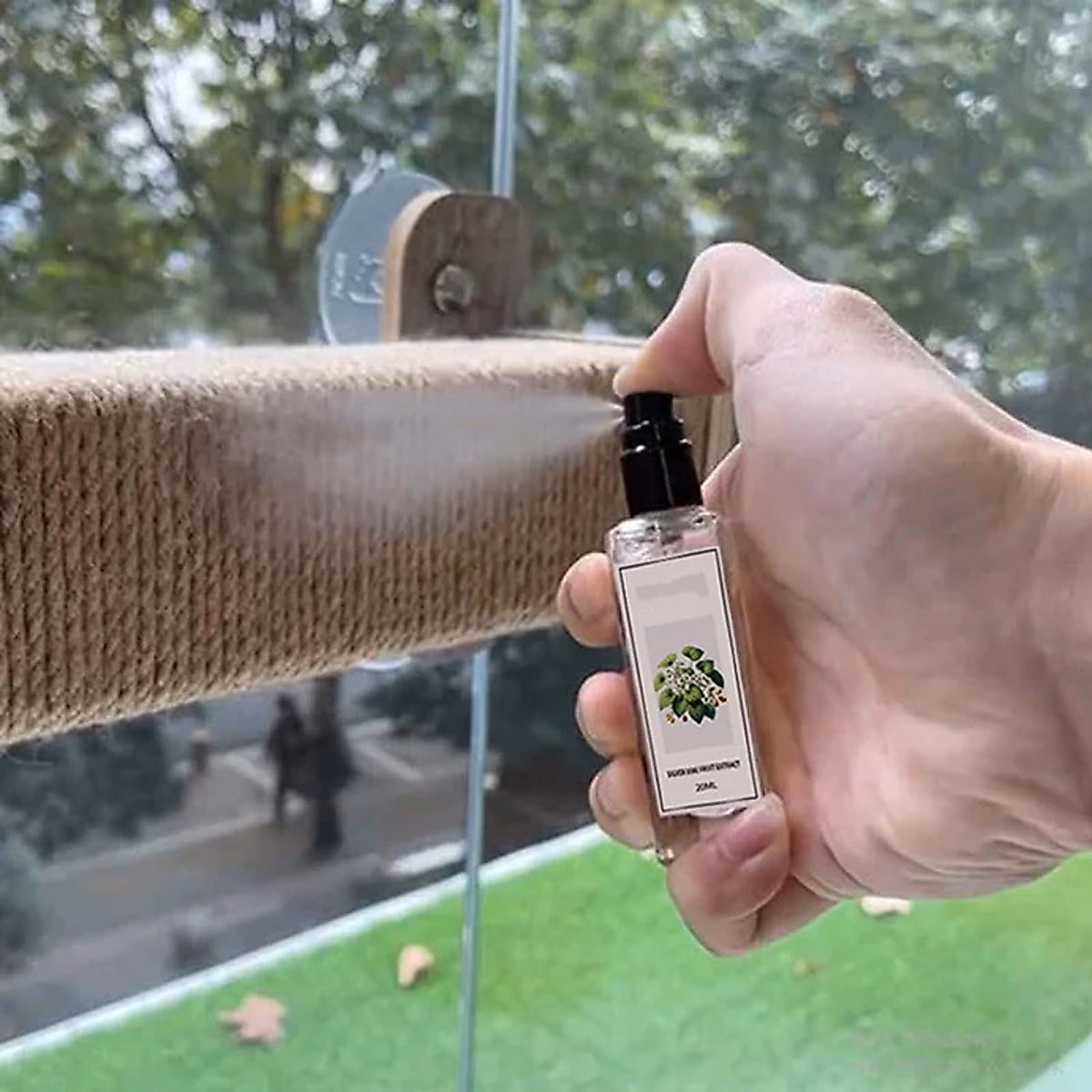 Kfvbbt Herbal Cat Joy, Catnip Spray for Cats, Cat Scratching Spray Mist, Cat Training Spray with Catnip, Cat Anxiety Relief, Cat Calming (Color : 5pcs)