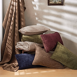 SHALALA Velvet Quilt King Size,Striped Bedding Set,Lightweight Velvet Comforter,Luxurious Suede Bedspread and Coverlet with Soft Brushed Microfiber Back for All Season(Light Taupe,King)