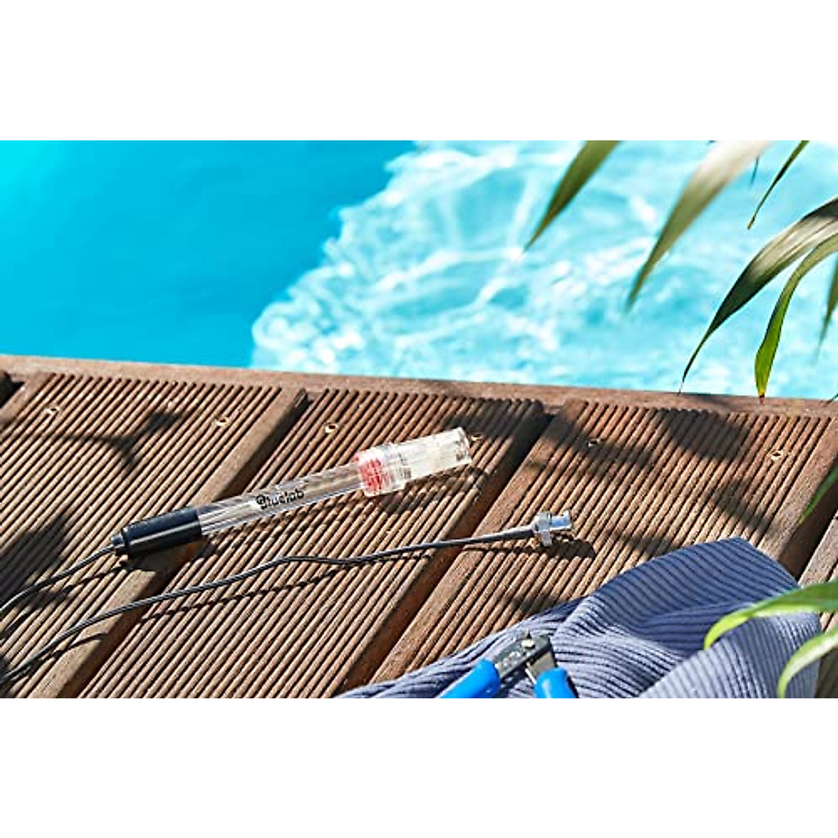 Bluelab PROBPH pH Probe for Water, Replacement Electrode for Meter, Monitor, and Controller with Easy Calibration, Tool for Hydroponic System and Indoor Plant Grow