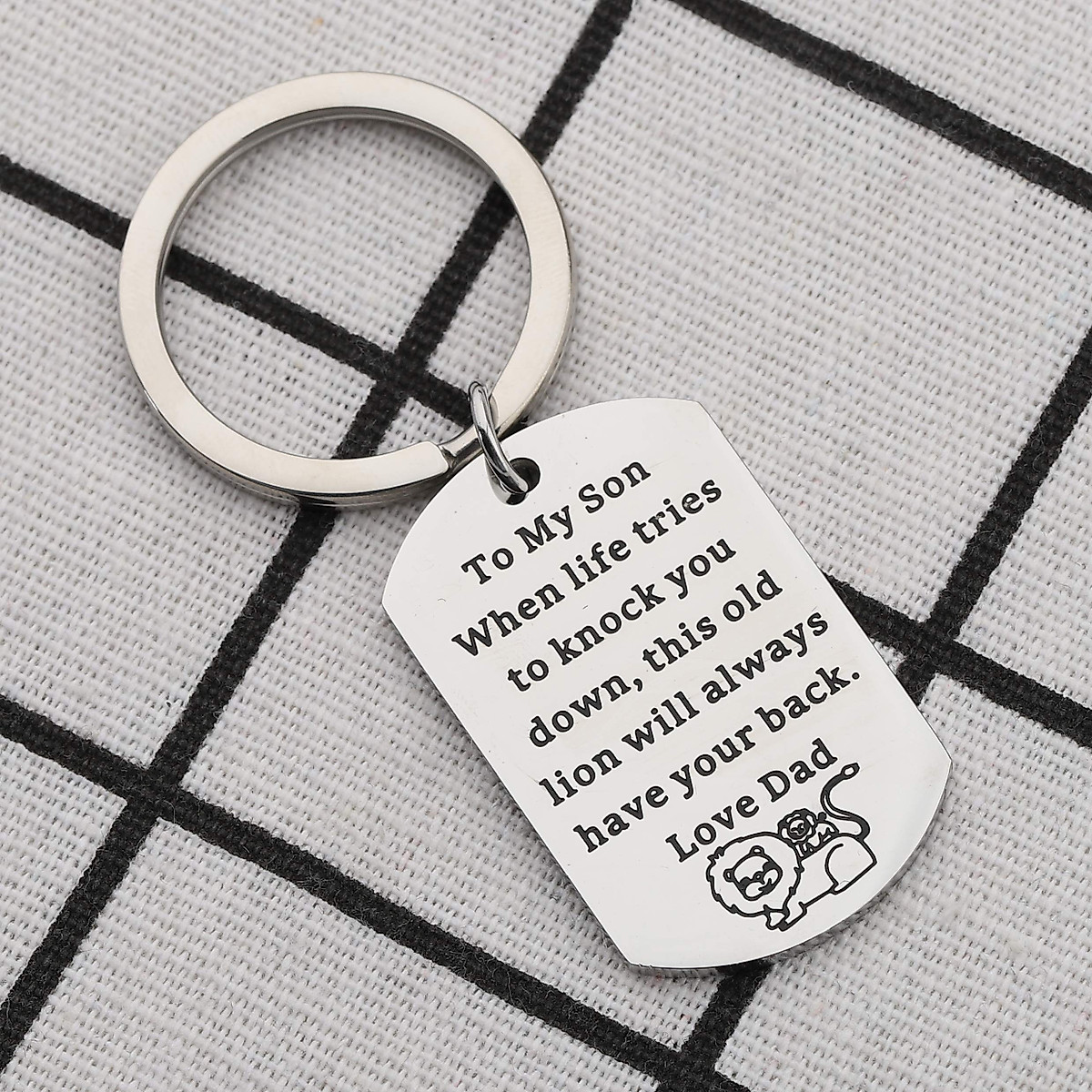 BEKECH Inspirational Keychain Gifts to My Son This Old Lion Will Always Have Your Back Dog Tag Keychain Son Gifts from Dad for Graduation Birthday (silver)